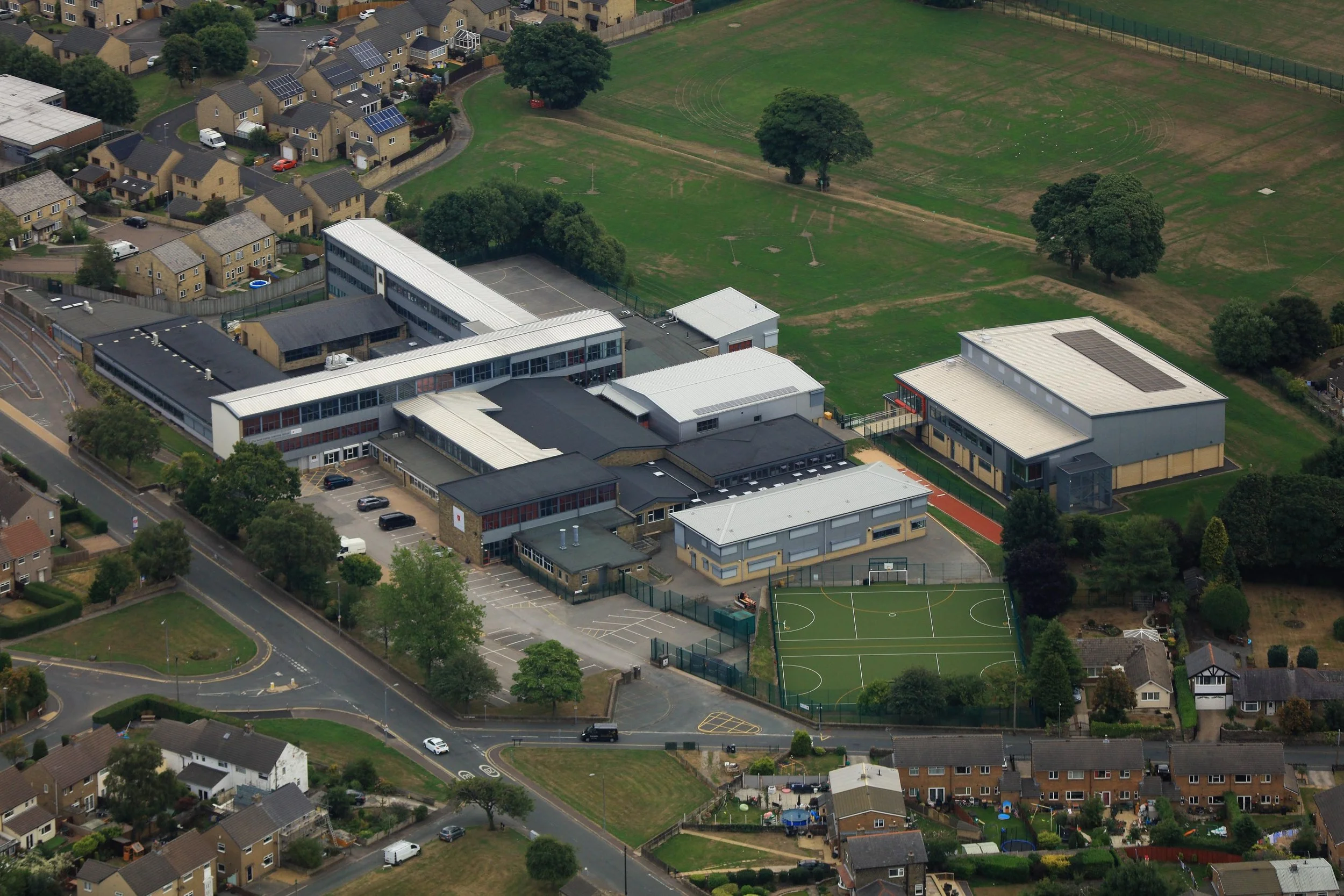 Huddersfield — Grammar and Independent Schools