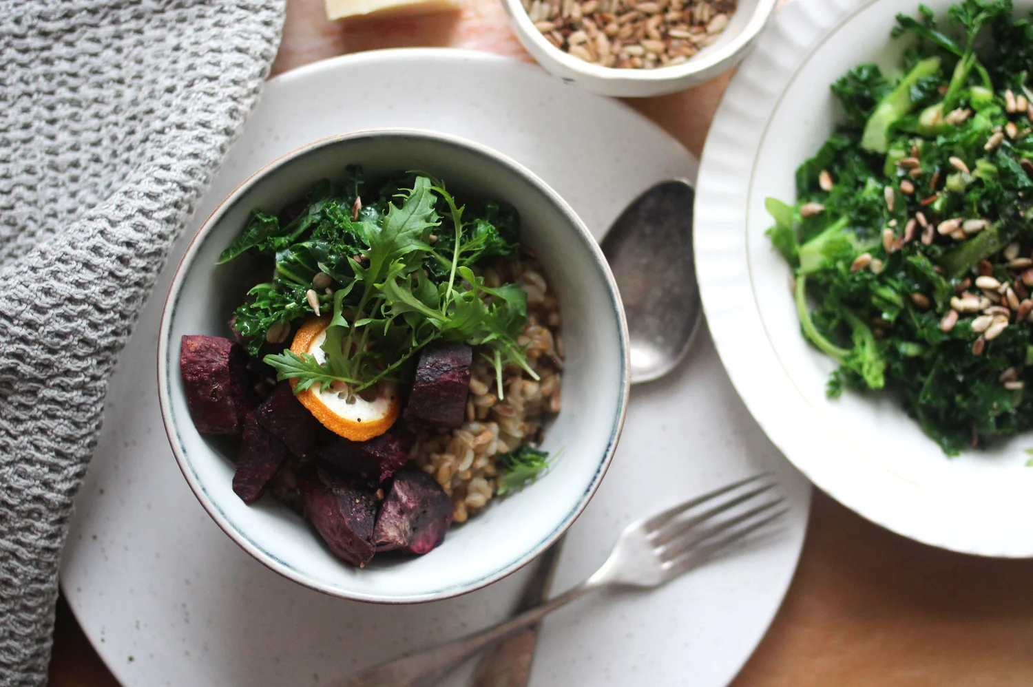 Byggotto med grønnkål & lilla søtpotet — Happy Food Stories