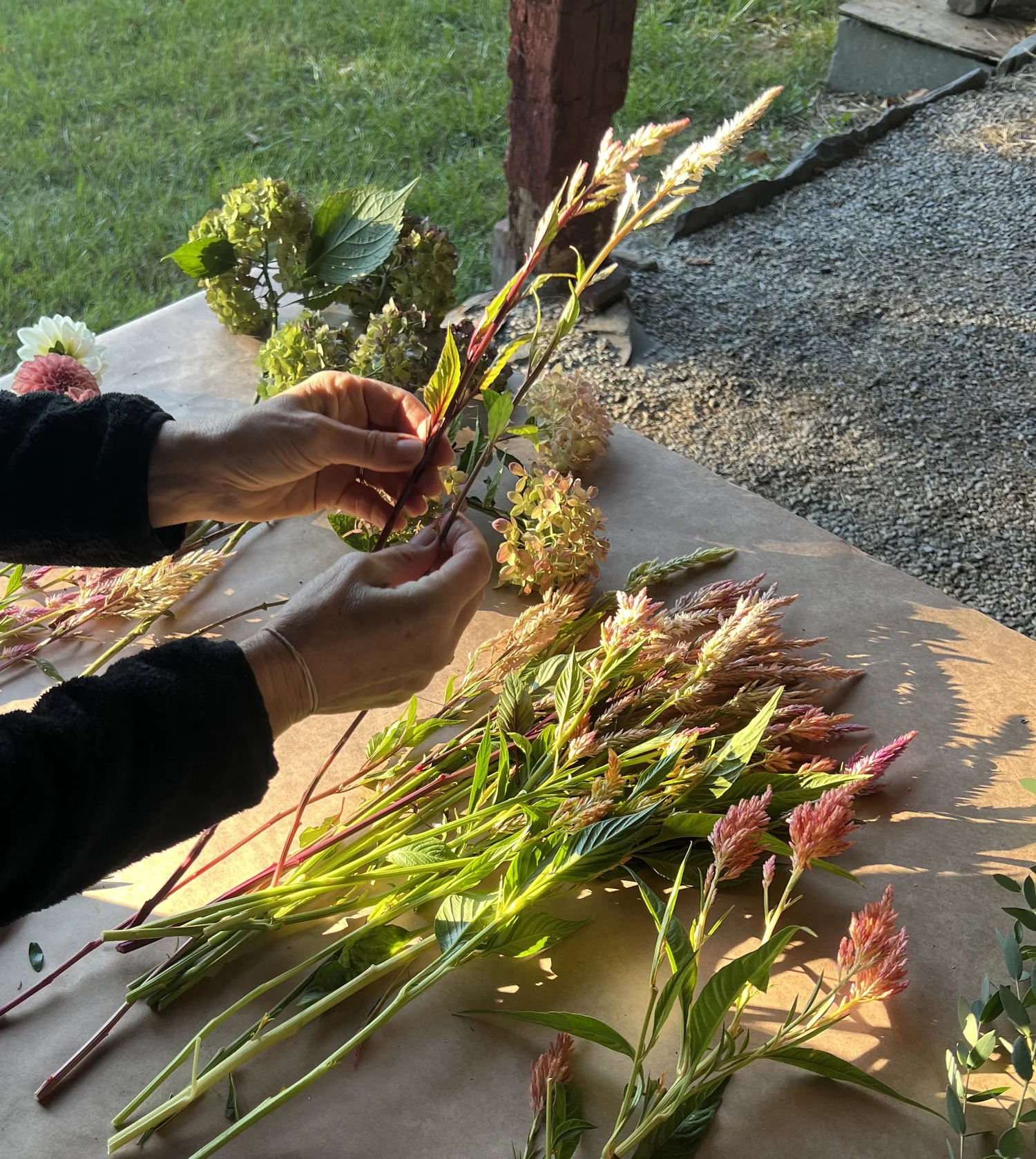 How to Make DIY Bouquets for Prom