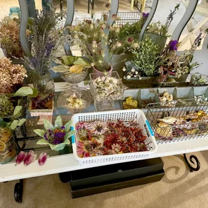 How to Preserve and Use Your Spring Flowers - All Year Long