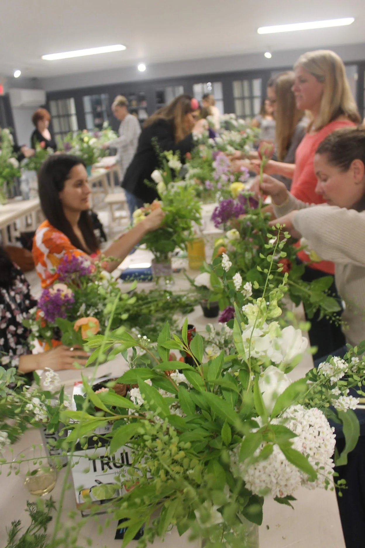 How to Host A Flower Bar Event