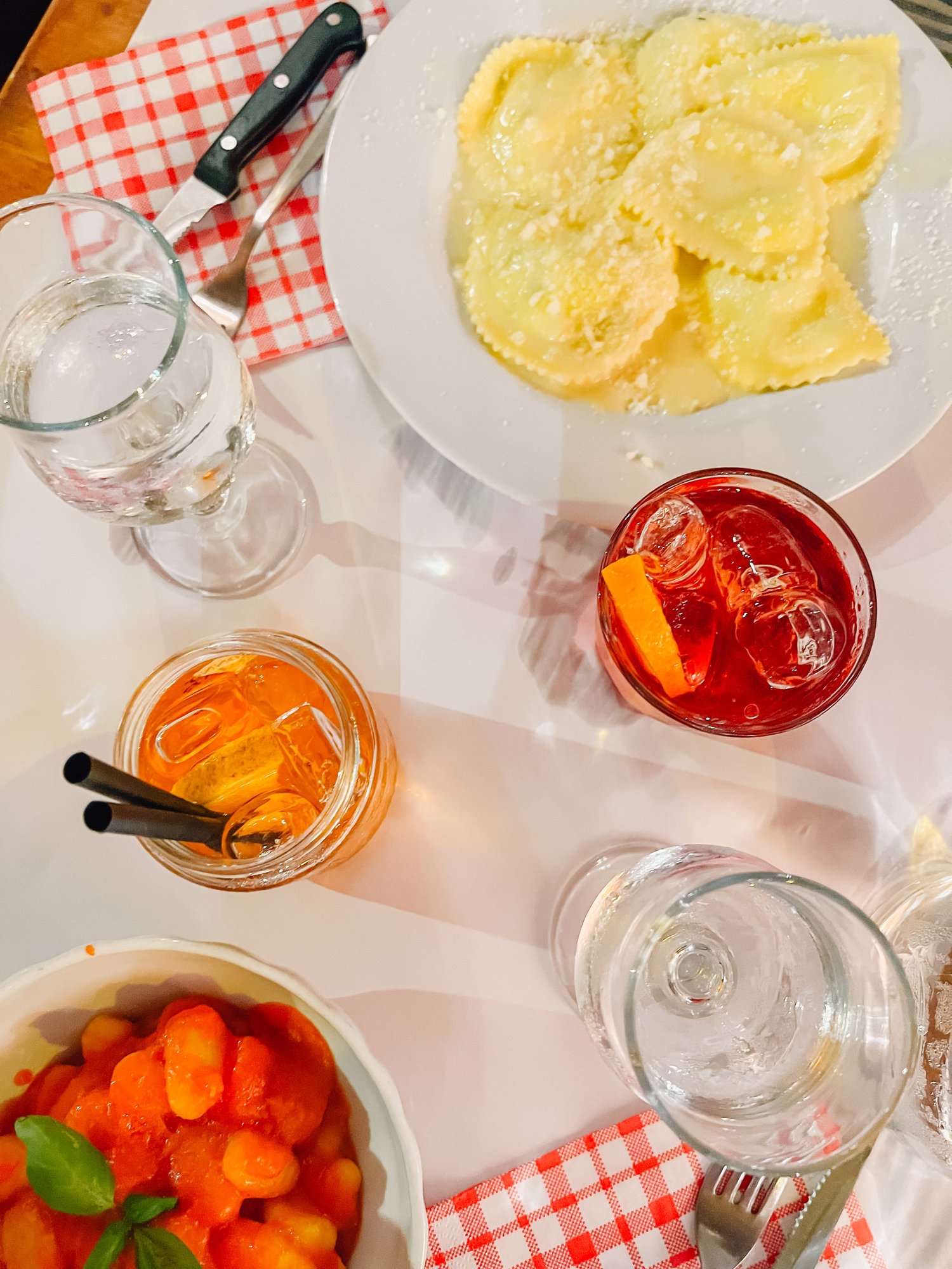 A Foodie's Guide To Trastevere, Rome — Laura Jean