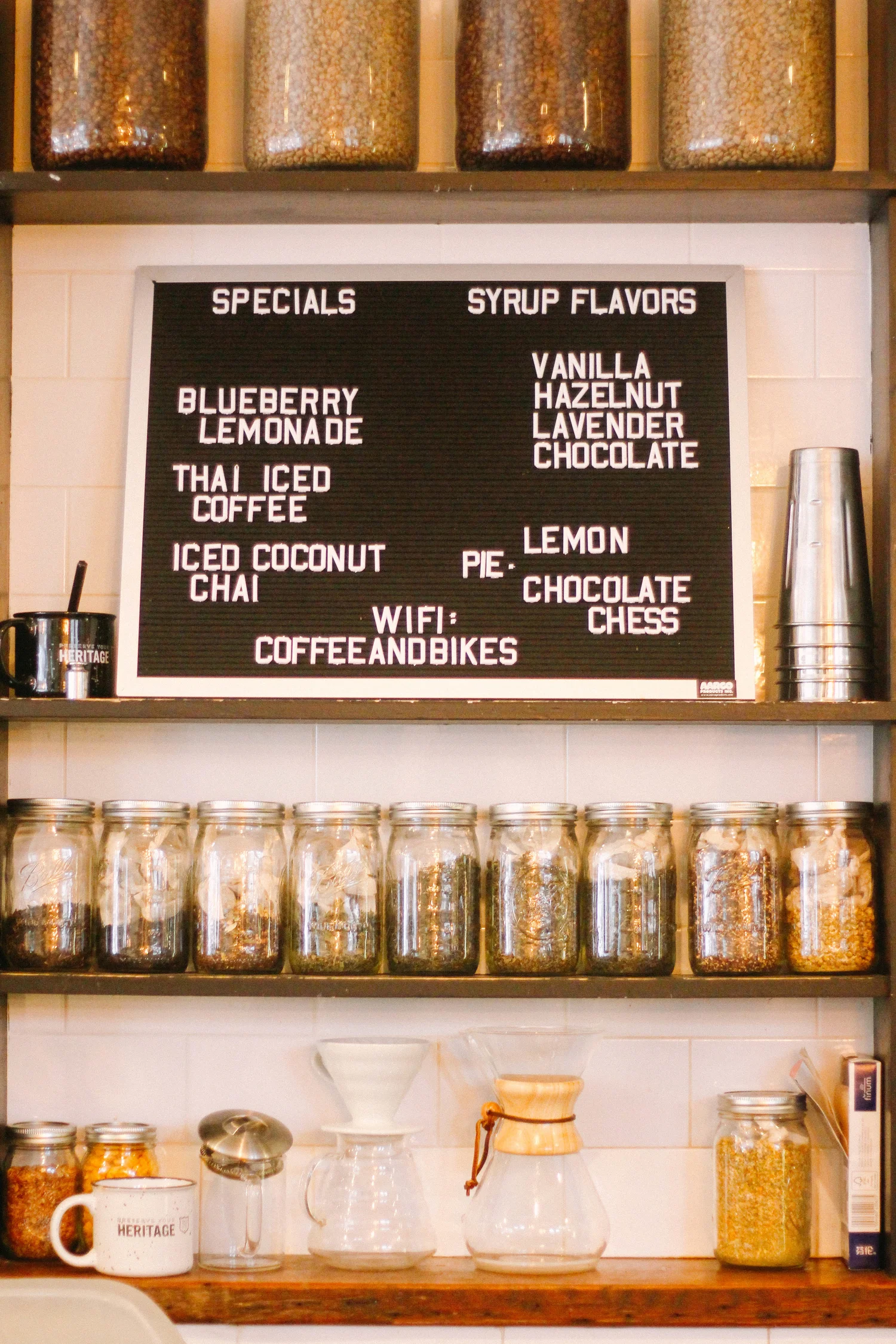 T+T'S CHICAGO COFFEE CRAWL! — THIS + THAT