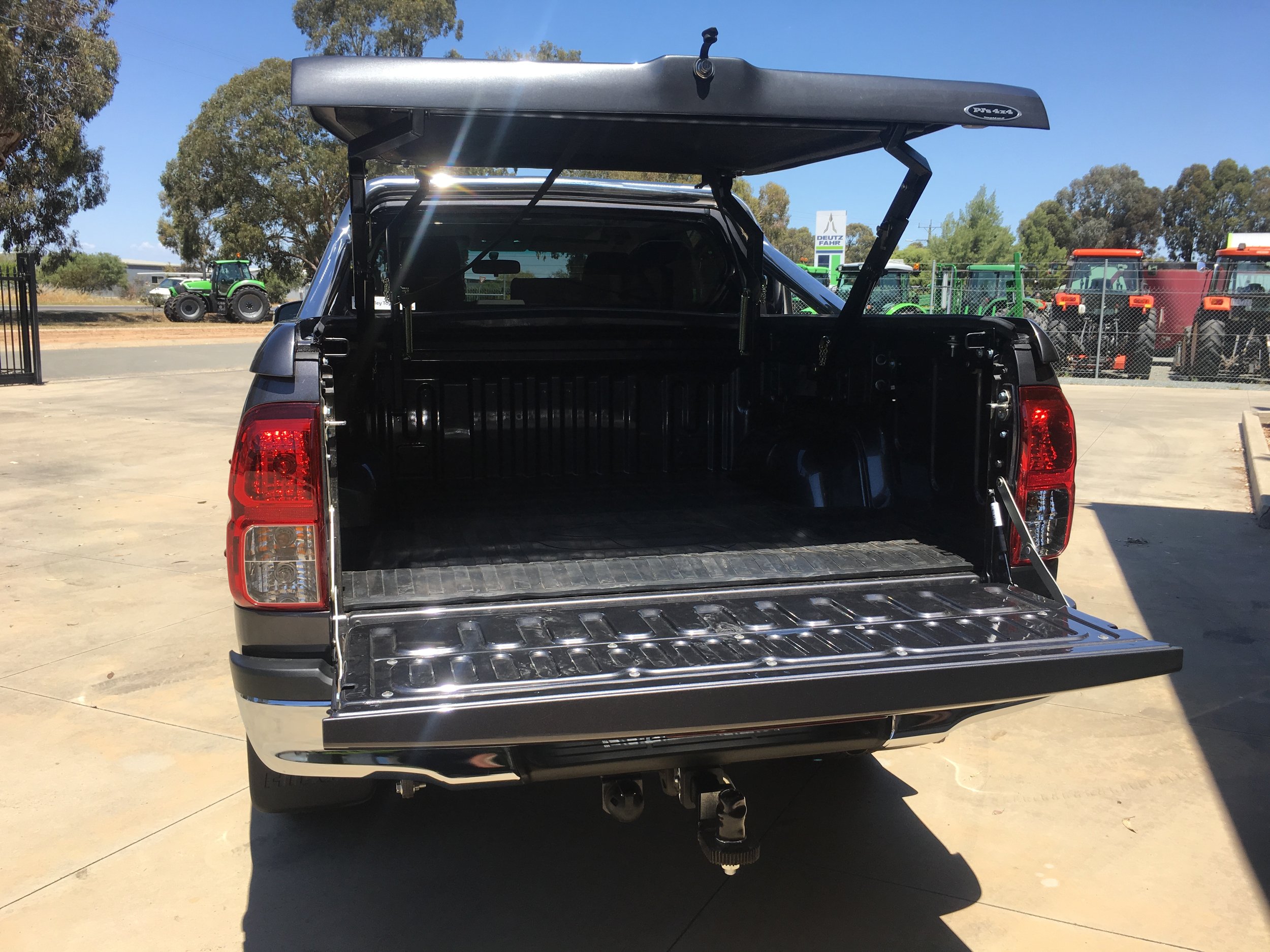 Hard Lids for UTEs | UTE Hard Covers | Hard Tops for UTEs