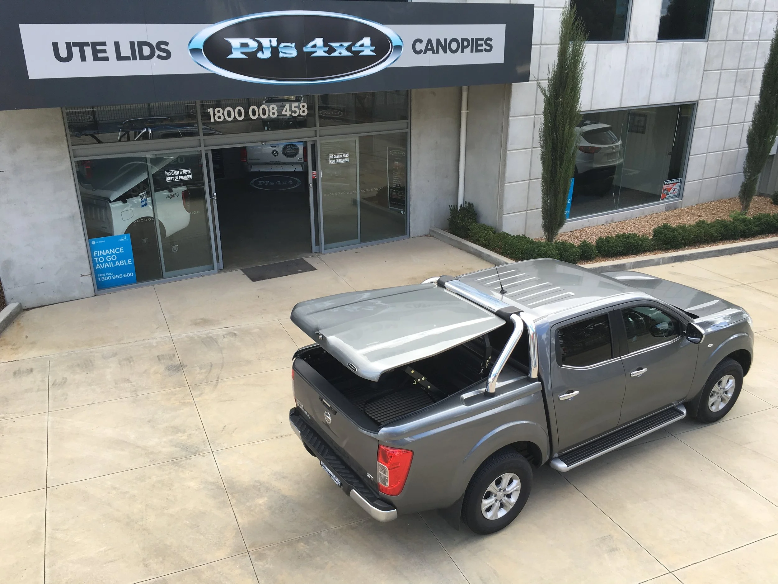 Nissan Navara Top Up Lid | NP300 Hard Lids