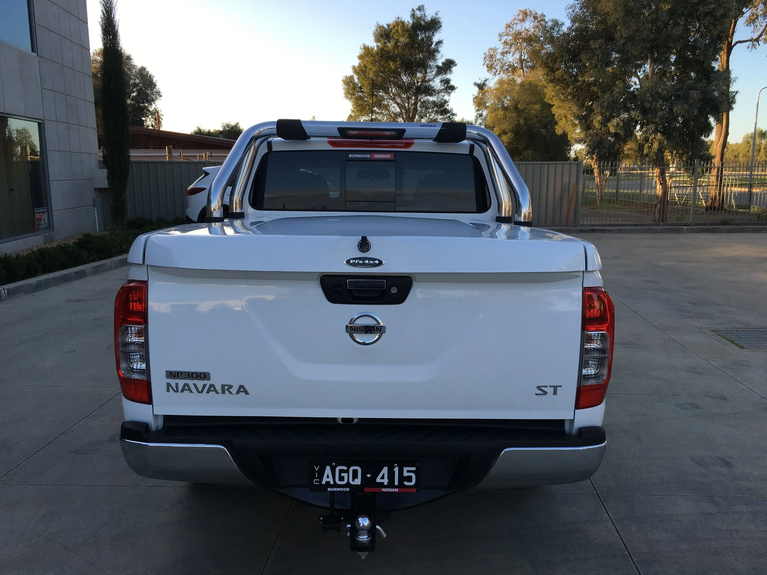 Nissan Navara Top Up Lid | NP300 Hard Lids