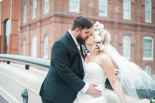 Josh and Devan: A Downtown Indianapolis Wedding — Kristen Bowen Photography