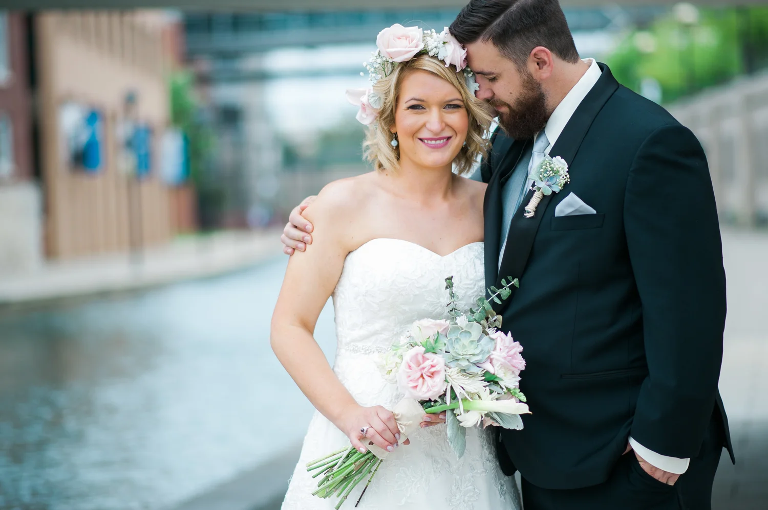 Josh and Devan: A Downtown Indianapolis Wedding — Kristen Bowen Photography
