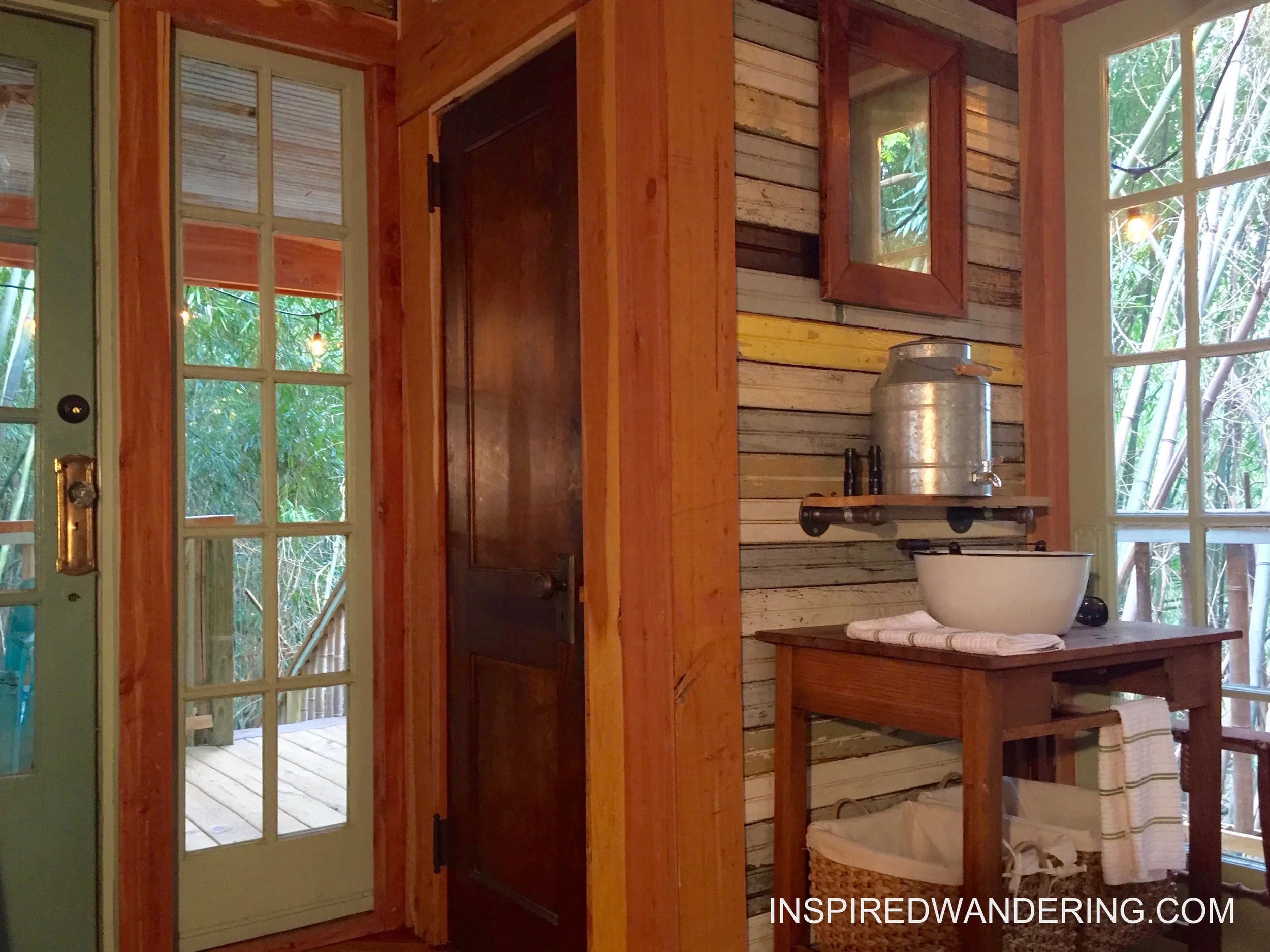 Alpacas, Treehouses & Dali the Llama — Inspired Wandering