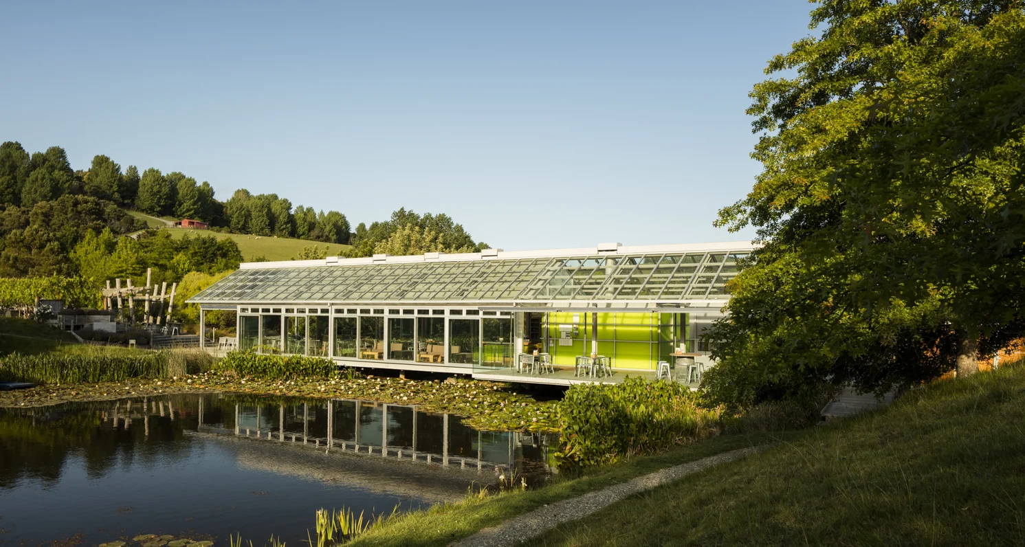 Matakana Restaurant - The Glass House Kitchen at Brick Bay Wines ...