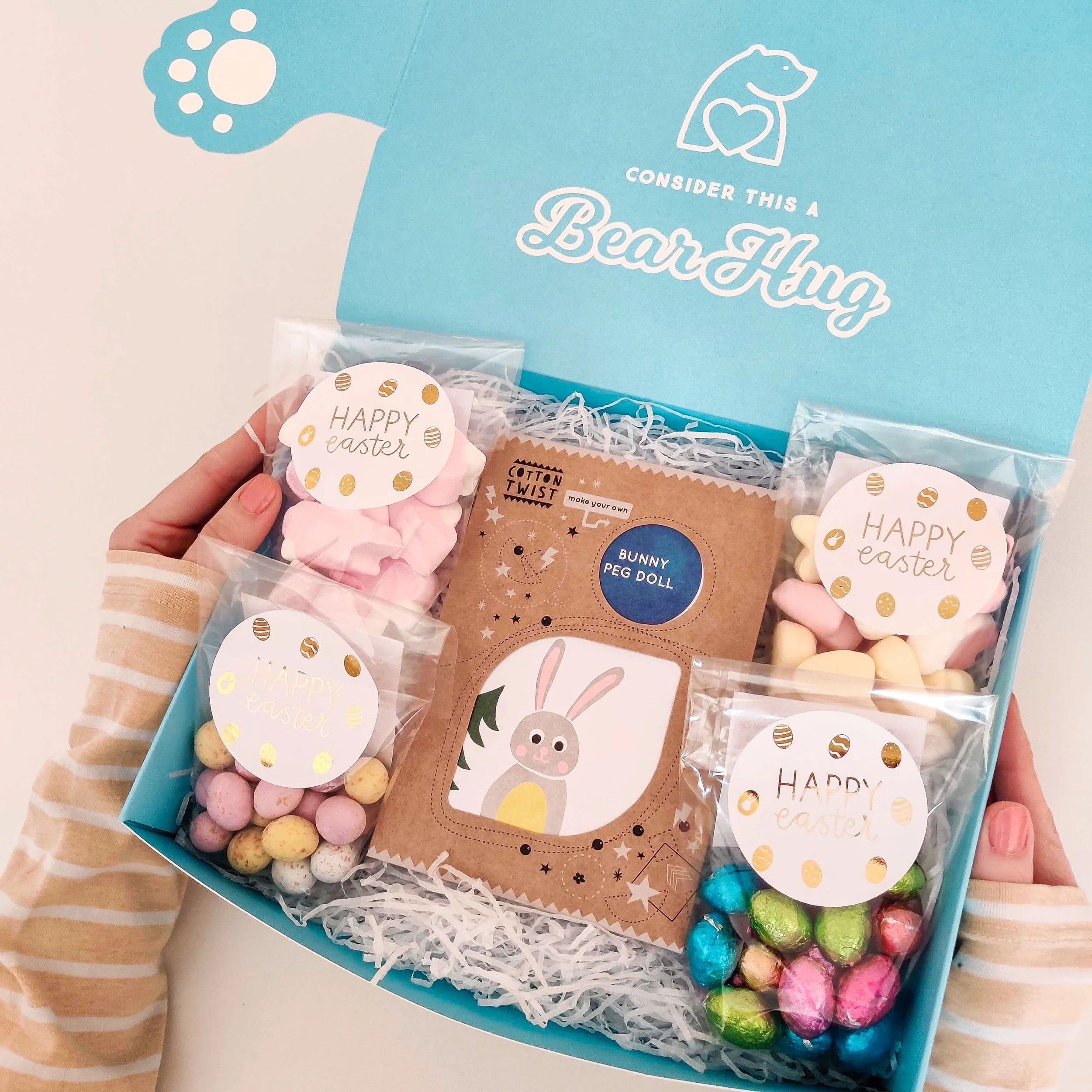 BearHugs Gifts | Send a 'Hug in a Box' Thinking of You Gift by Post