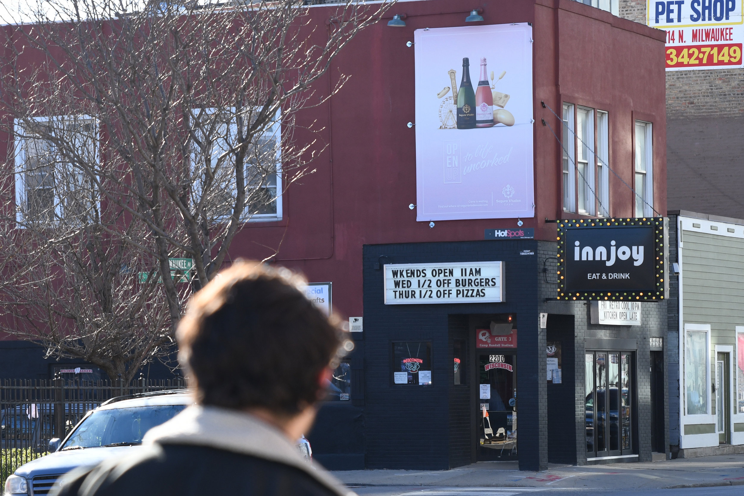 Chicago HotSpots We Love — Chicago Billboards & Outdoor Advertising ...