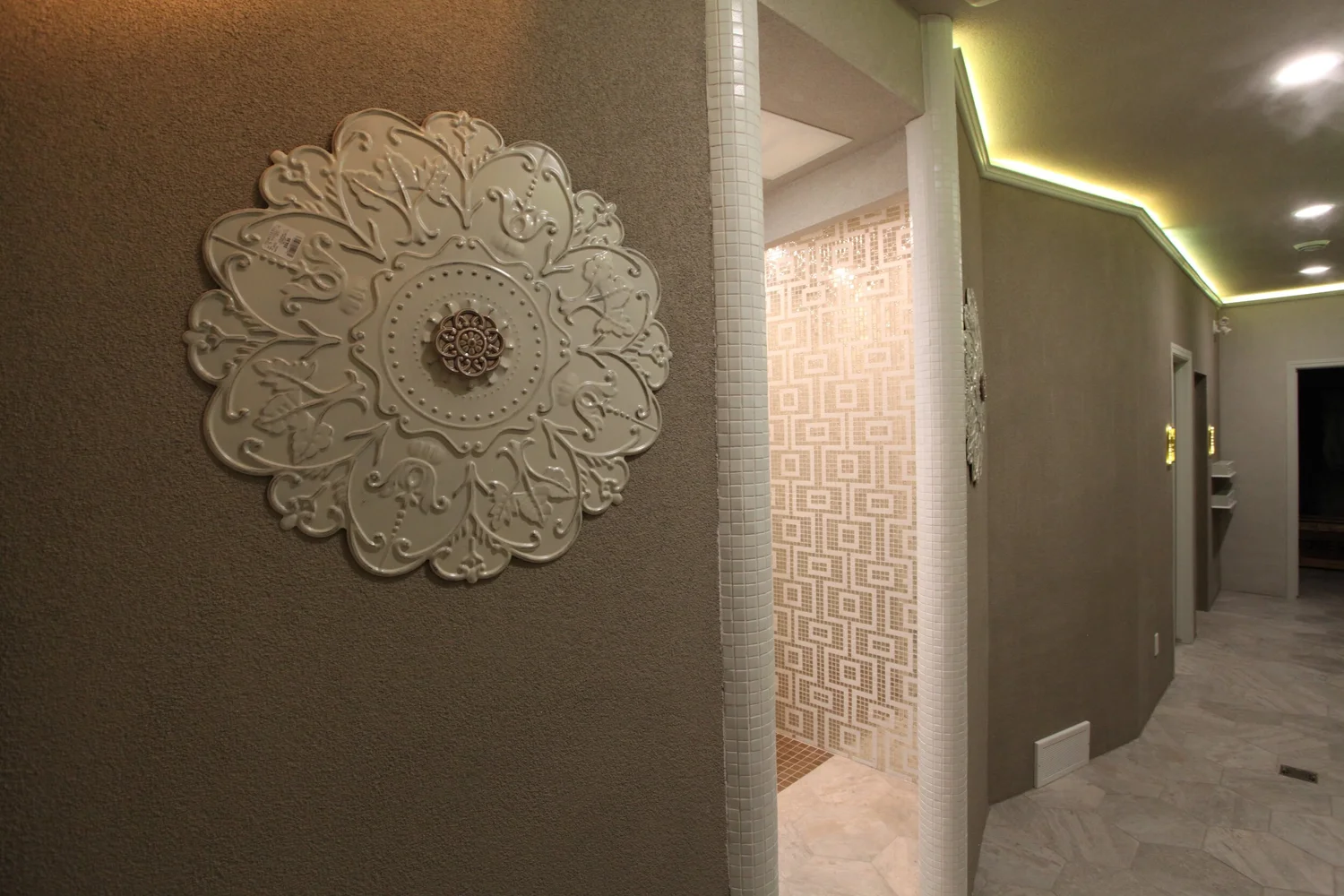 Cave Sauna & Day Spa