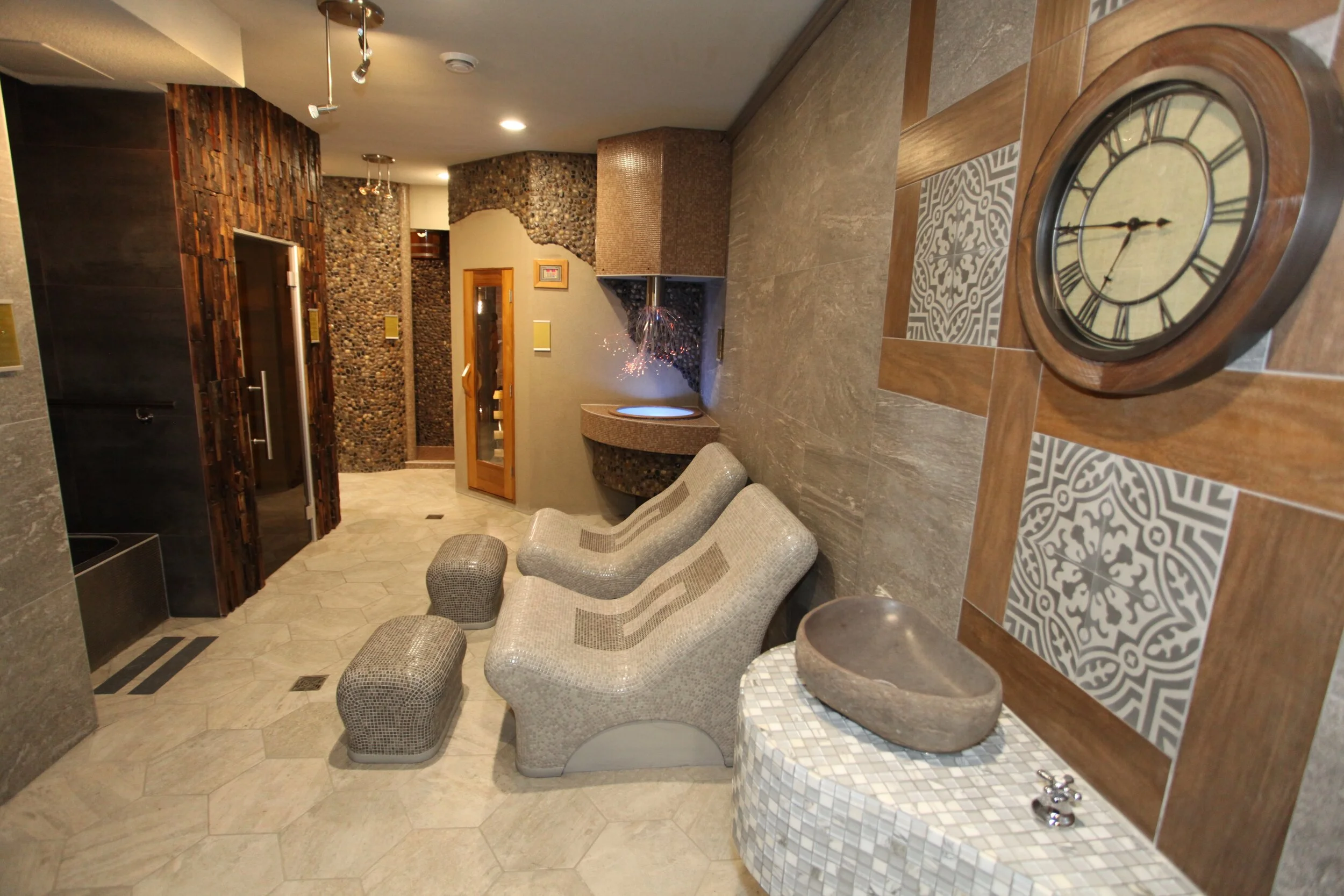 Cave Sauna & Day Spa