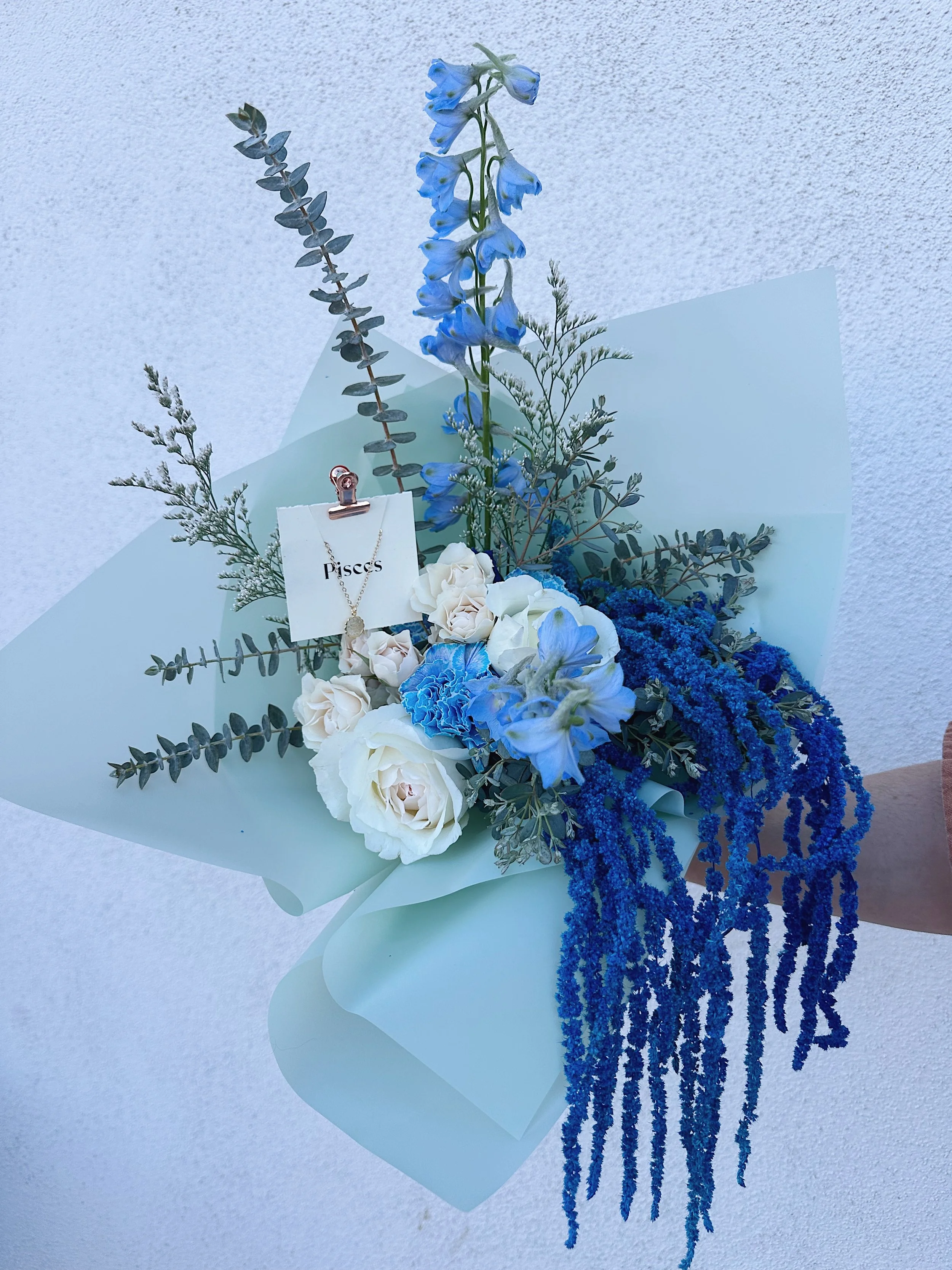 Premium Floral Vase Arrangement — Bloom Maven