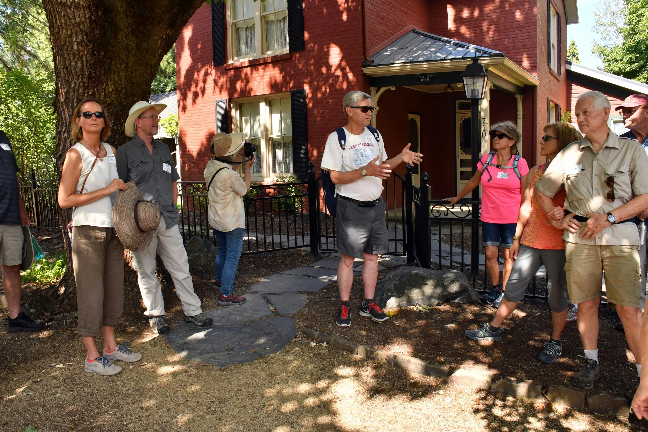 New SOLC Members Get Acquainted at Hike & Brunch