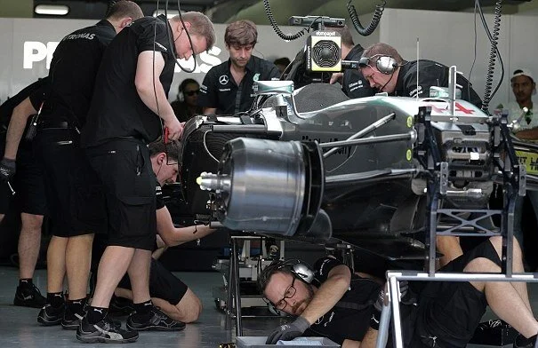 Servicing — Mercedes Specialists Warrington