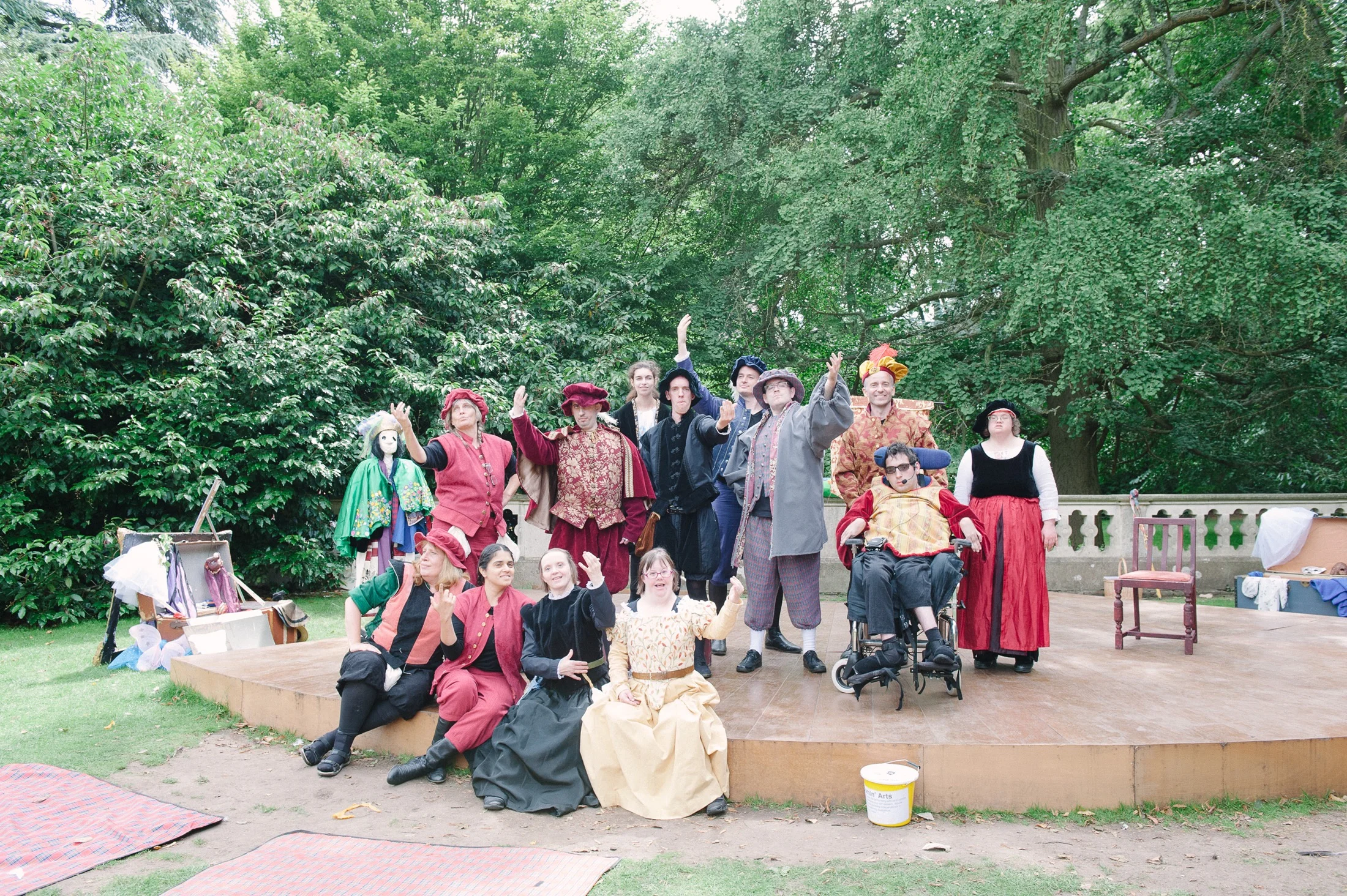 Bloomin' Arts | Enjoy, develop, perform and work in the arts