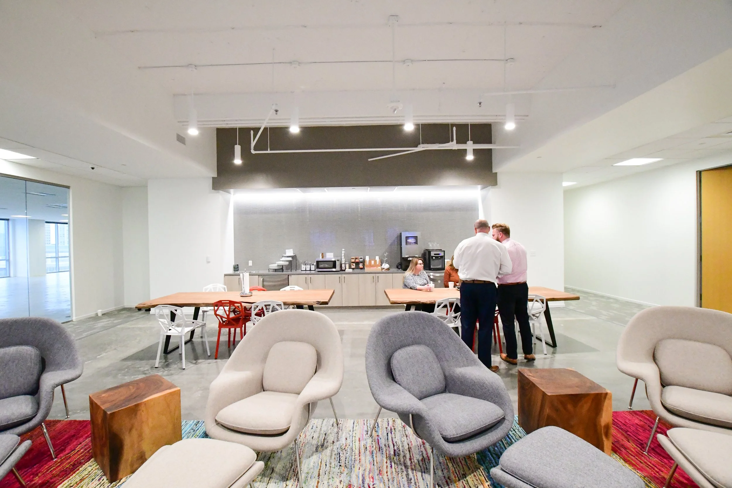 Tenant Lounge — ONE ARTS