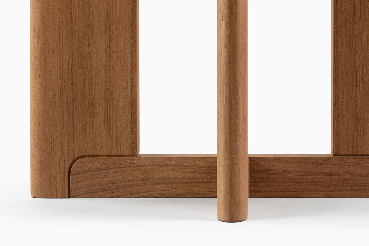 Rio Side Table — LINK | Modern Luxury Furnishings For Indoor And ...