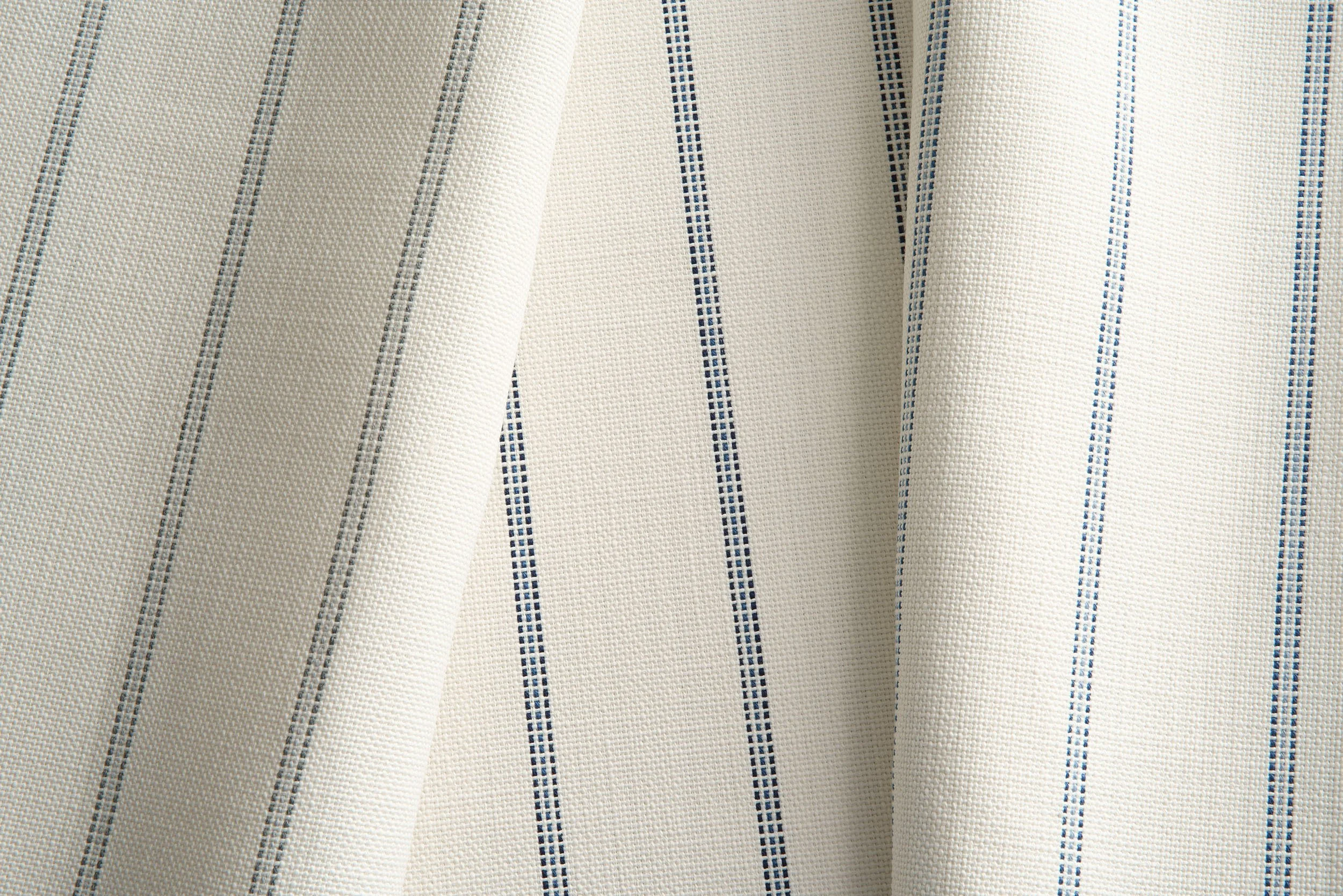 Santa Cruz Sterling 695-06 — LINK | Modern Luxury Furnishings For ...