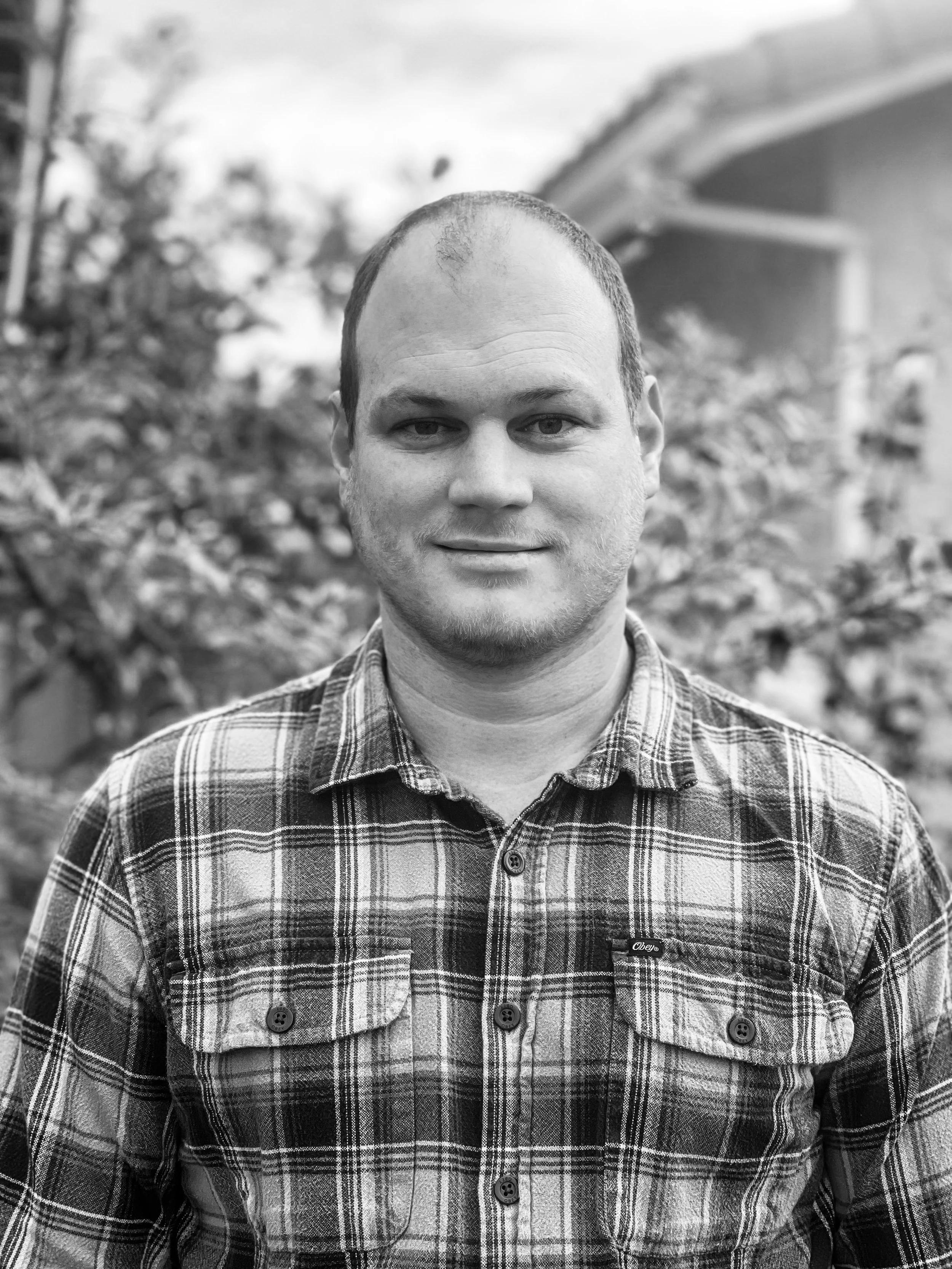 About — M E L L O N . S T U D I O