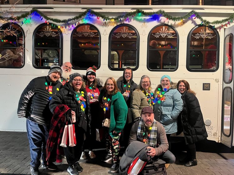 Philadelphia Holiday Lights Trolley Tour | BYOB Festive Ride Through ...