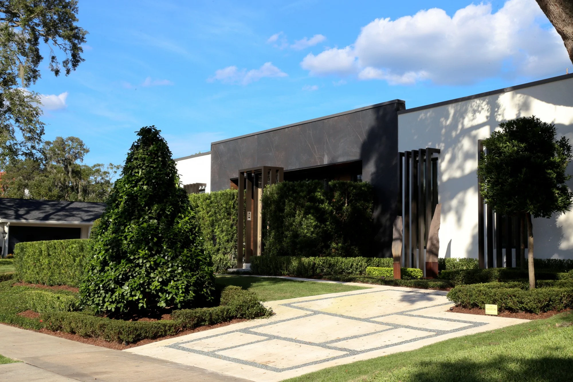 Ultra Compact Surface — Stone Dynamics, Inc.