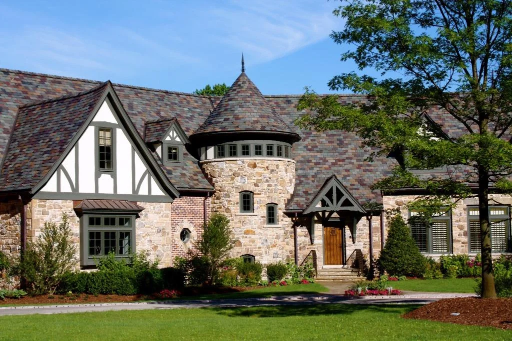 Ravencrest — Paskevich & Associates