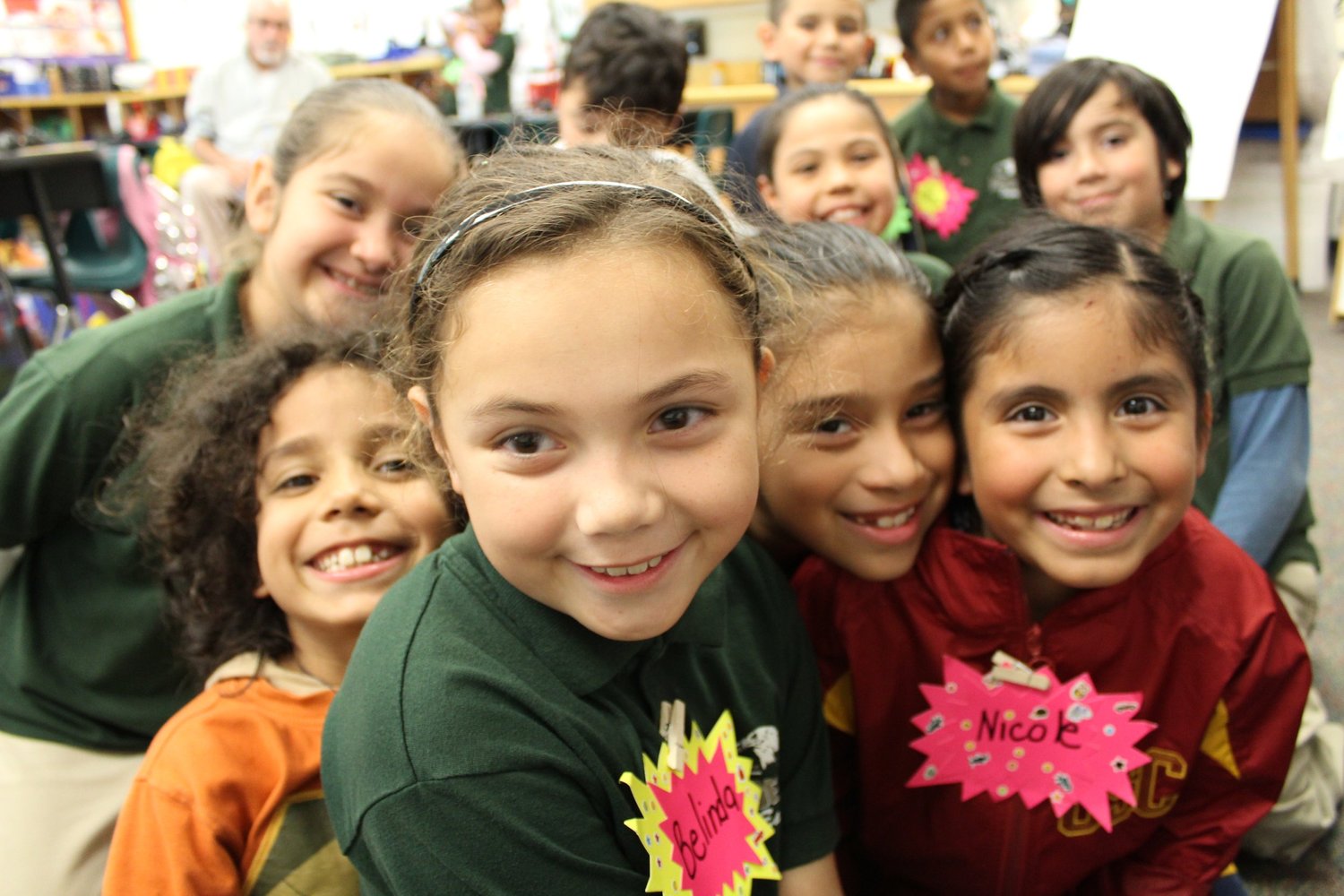 Read Aloud Volunteer Classroom Reader — Words Alive