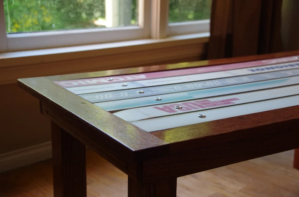 8 Awesome Ways To Upcycle Your Old Skis