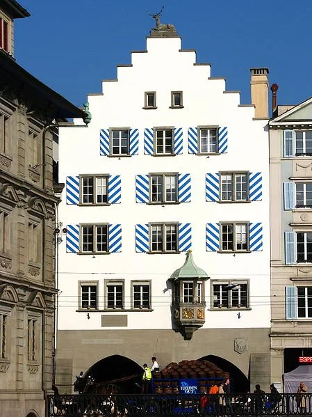 VERNACULAR PICTURES 2: STEPPED GABLES — FOLKO