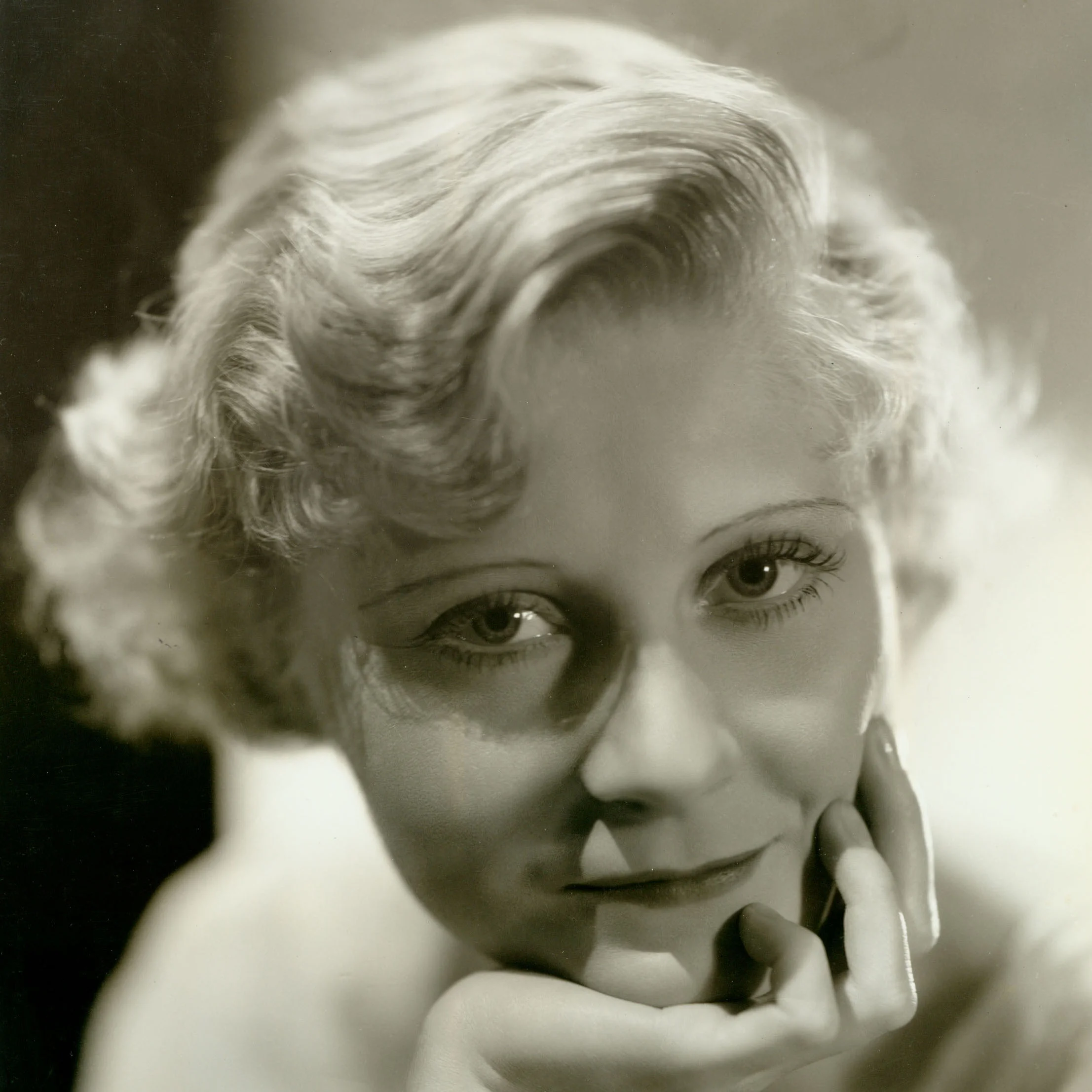 Peg Entwistle (Dead Blondes Episode 1) — You Must Remember This