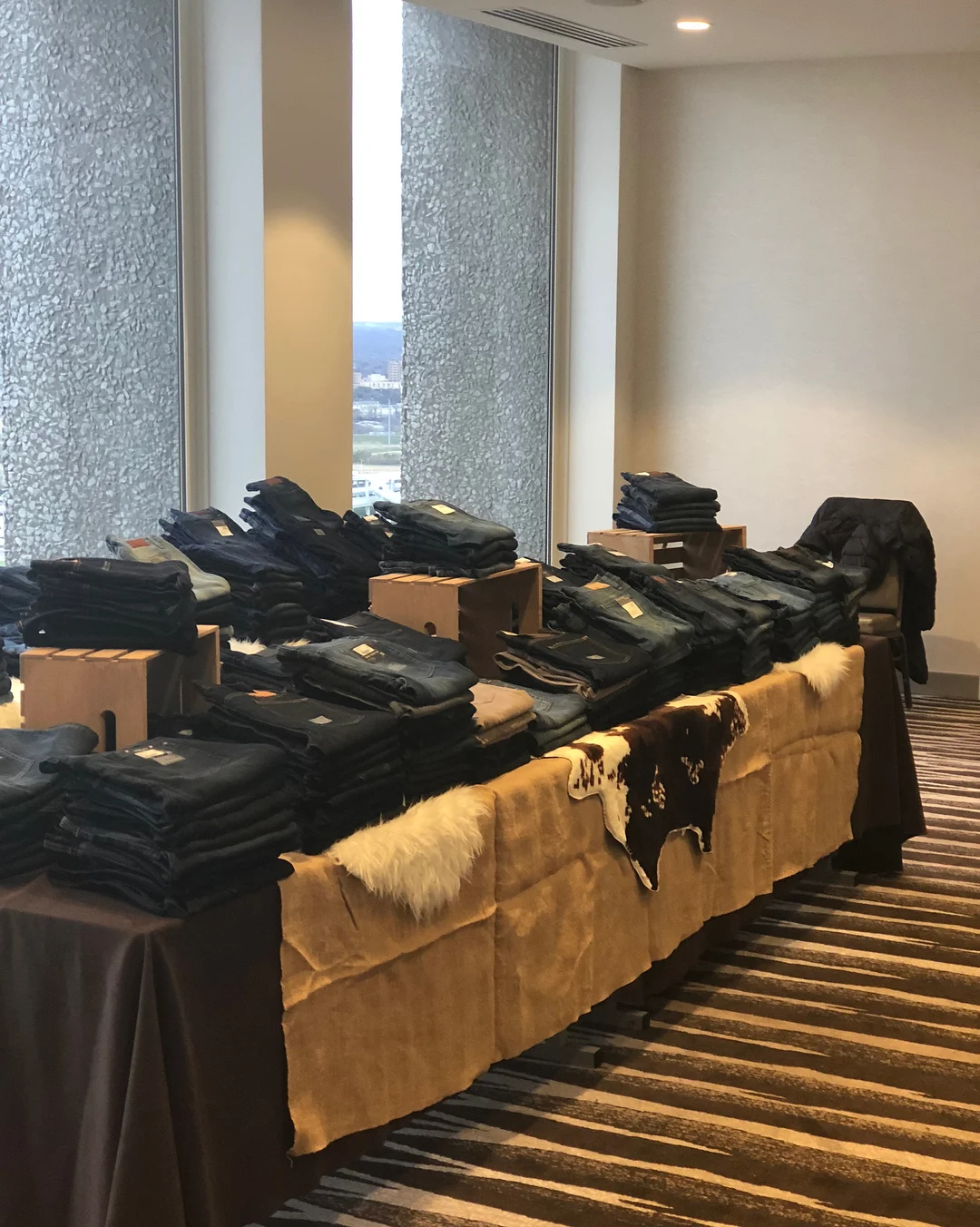 Blue Jean Bar — IGC - International Gifting Company