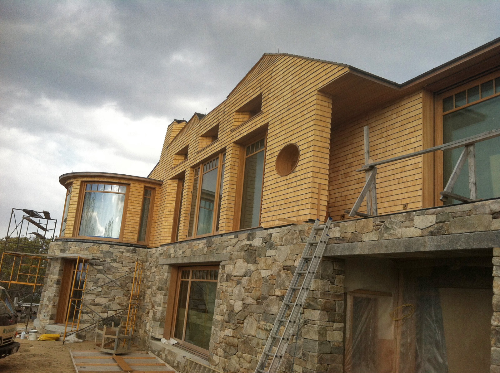 Alaskan Yellow Cedar Shingles | Cedar Roof | Custom Shingles