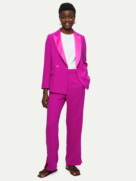 HOW TO STYLE A COLOURFUL SUIT - PERSONAL STYLING TIPS - One Of A Style