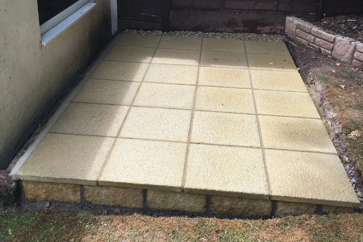 Bases — Leigh Goodchild Greenhouses
