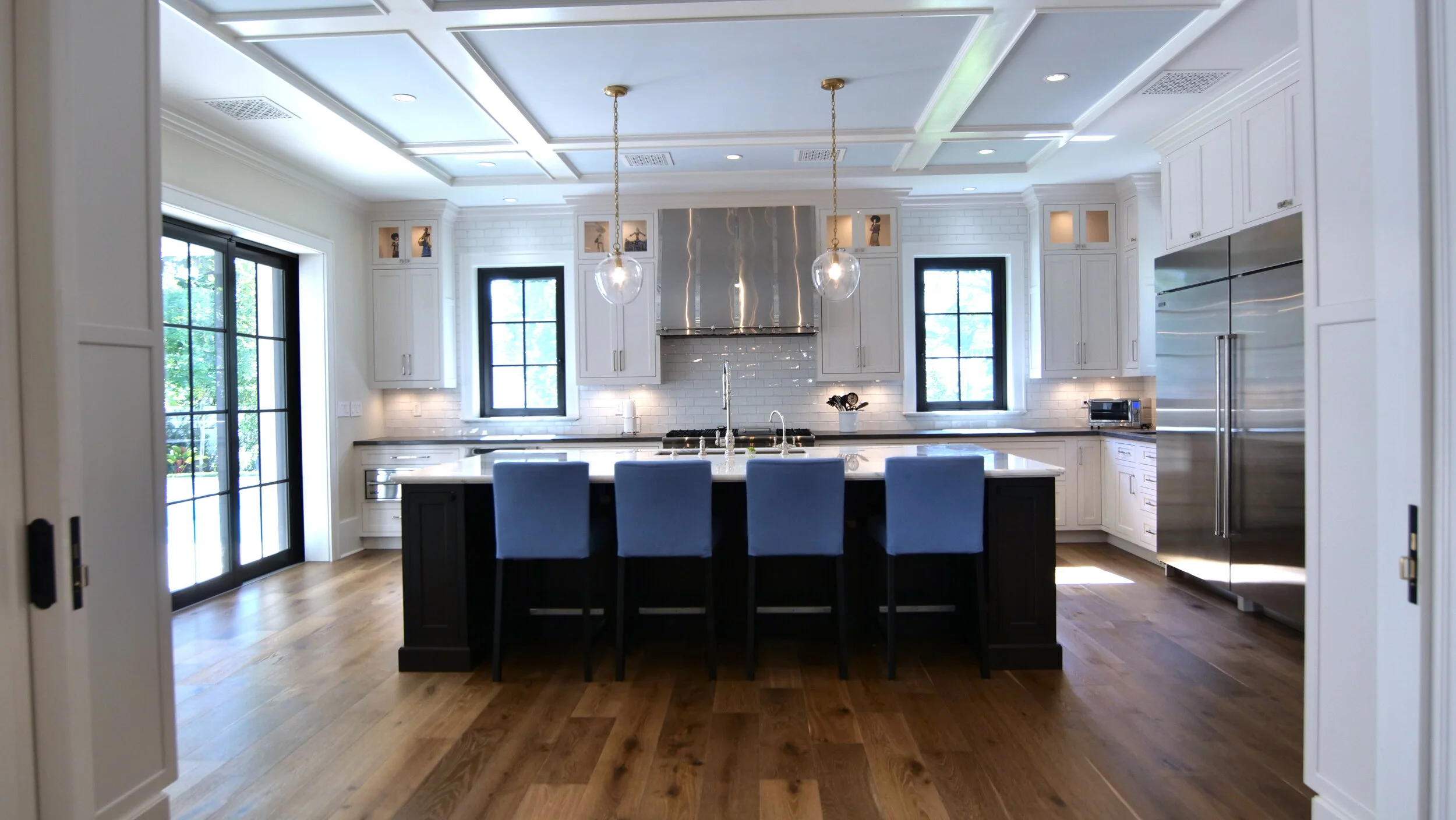 Kitchen Cabinets & Remodeling | Eleet Fine American Cabinetry