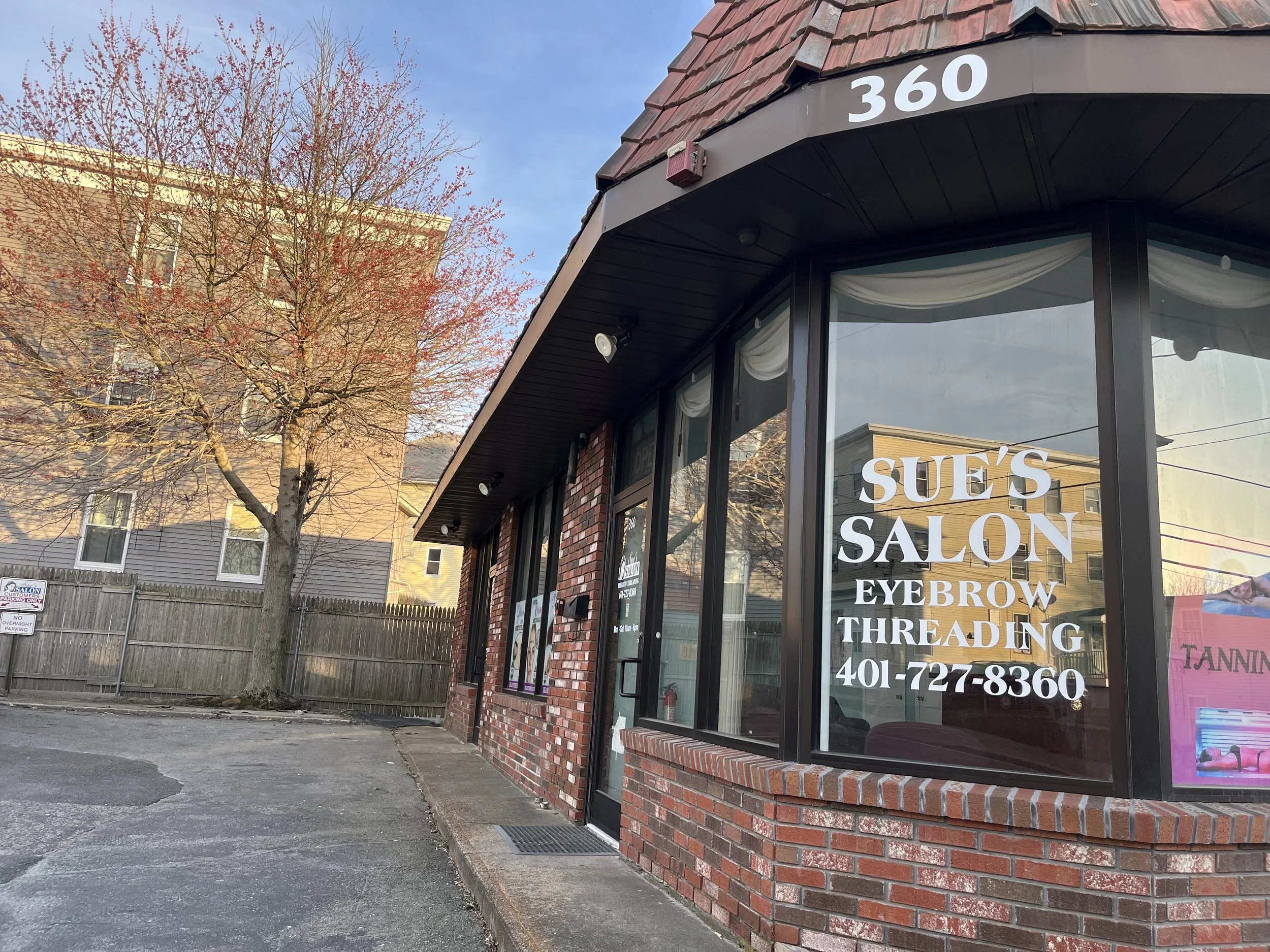 Shops — Salon Thread - Eyebrow Salon & Lash Bar