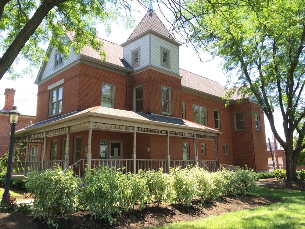 Thurber House — Literary Center and James Thurber Museum