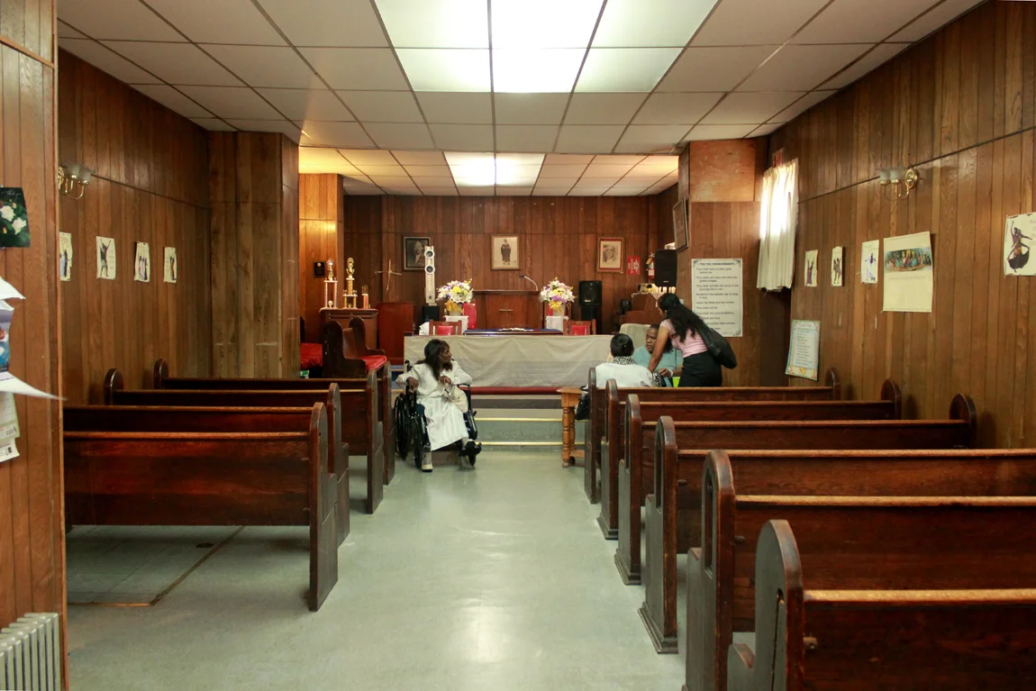 Storefront Worship — THE SITE MAGAZINE