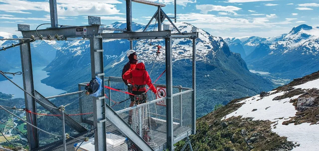 Zipline Loen — Loen Skylift