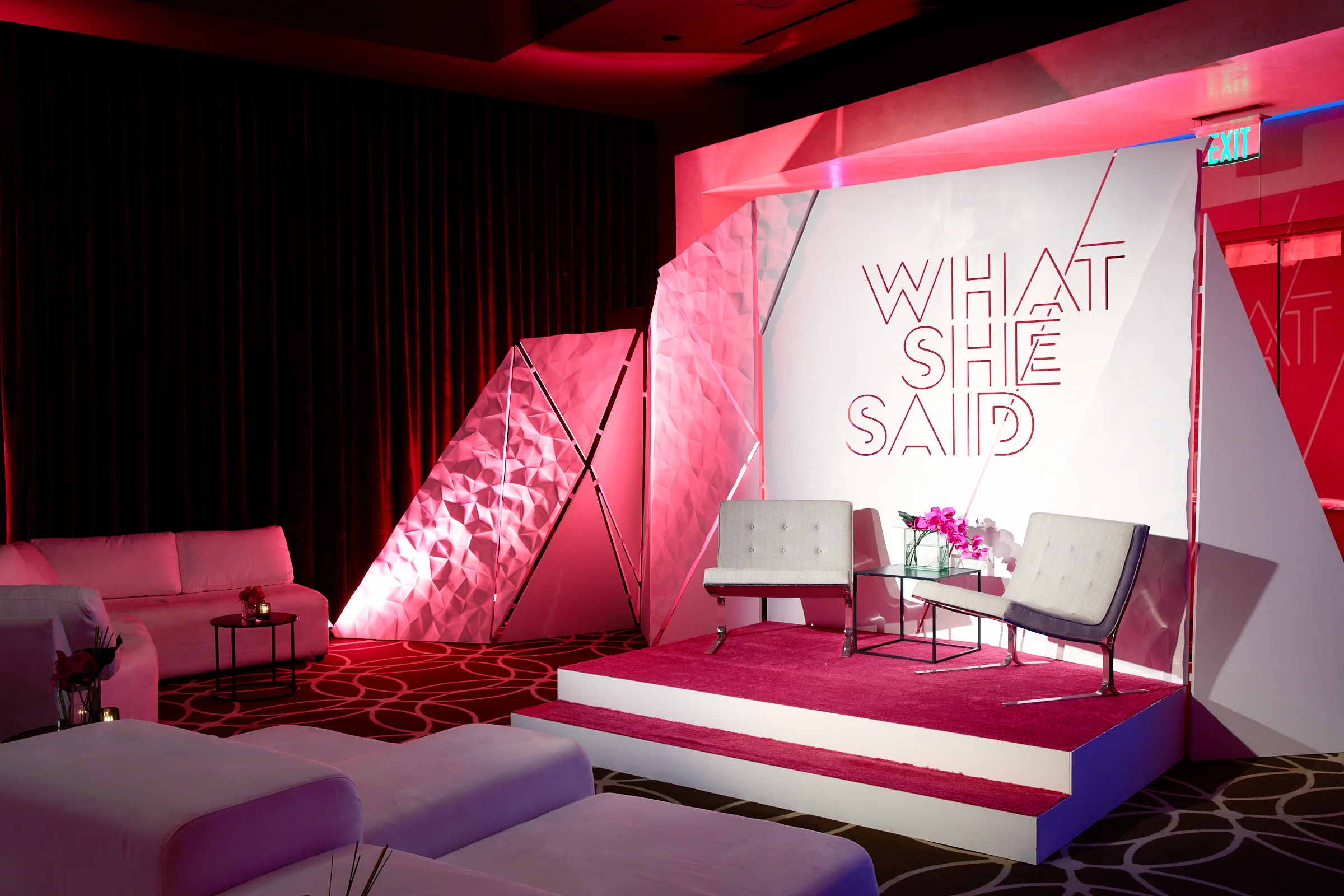 Modern Talk Show Set Design