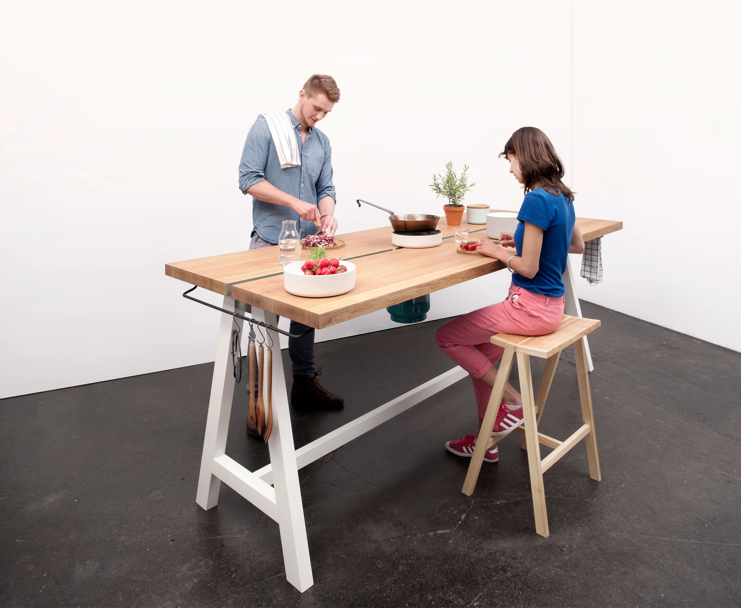 THE COOKING TABLE — STUDIO MORITZ PUTZIER