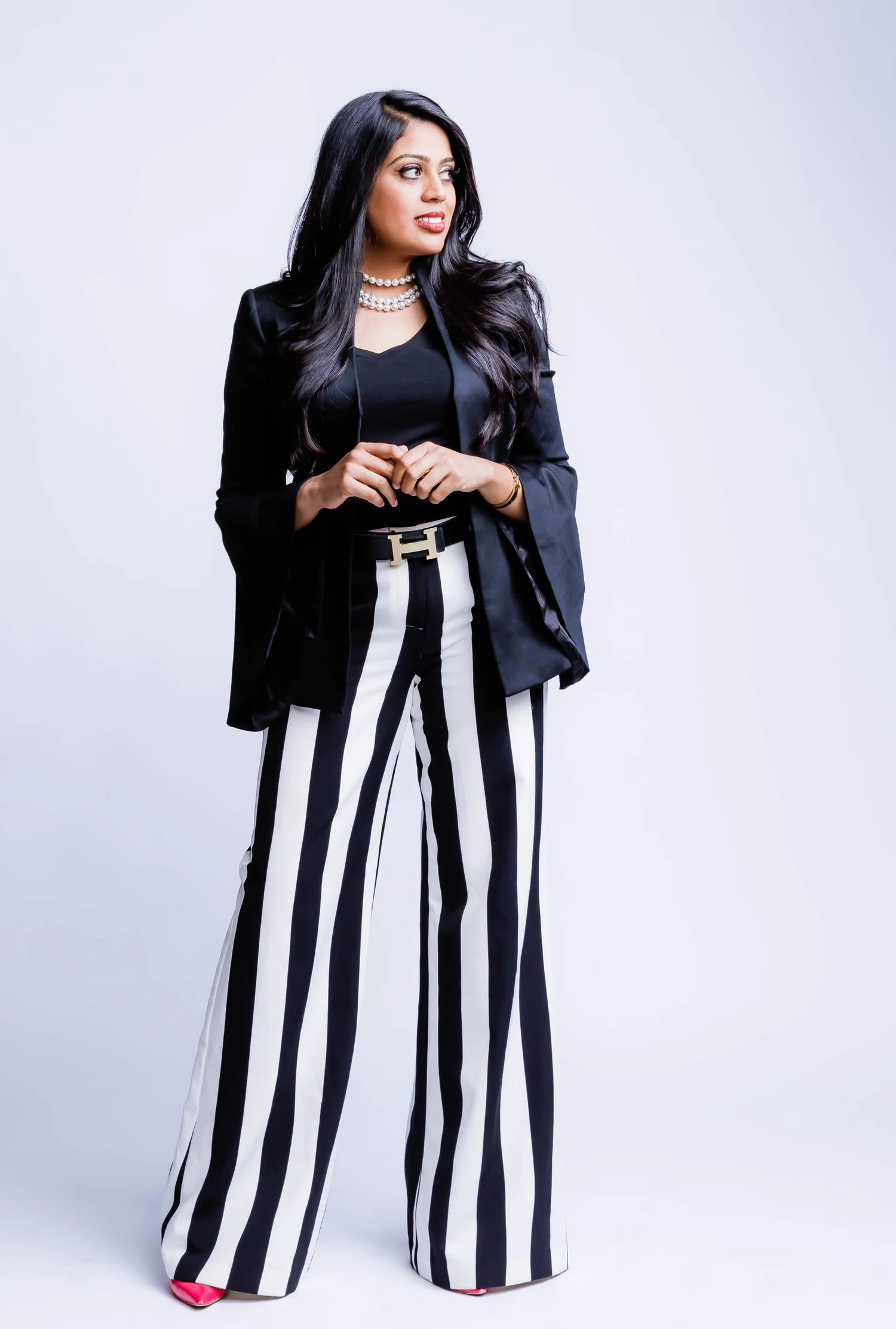 YASMEEN TADIA - BIOGRAPHY AND STORY BEHIND MAKE YOUR LIFE SWEETER ...
