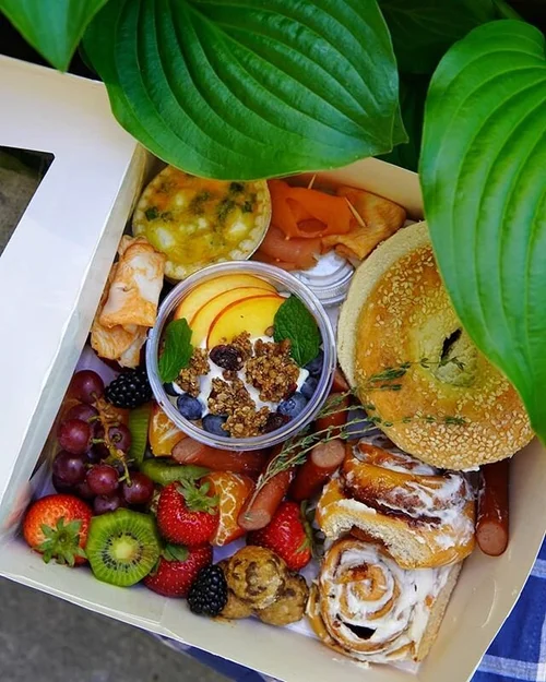 Interview with Masterchef Canada Season 3 Winner Mary Berg On The Set ...