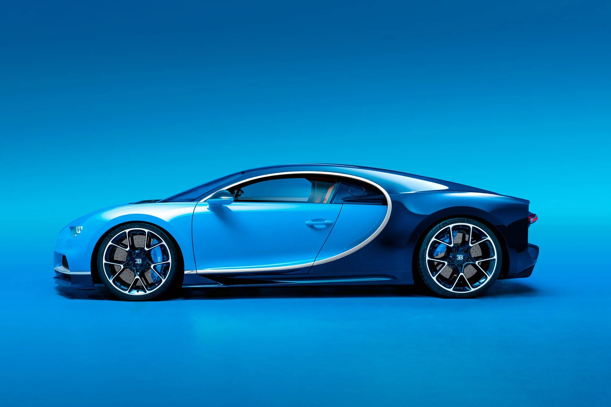 Bugatti's 'Life in Blue' — Ecurie
