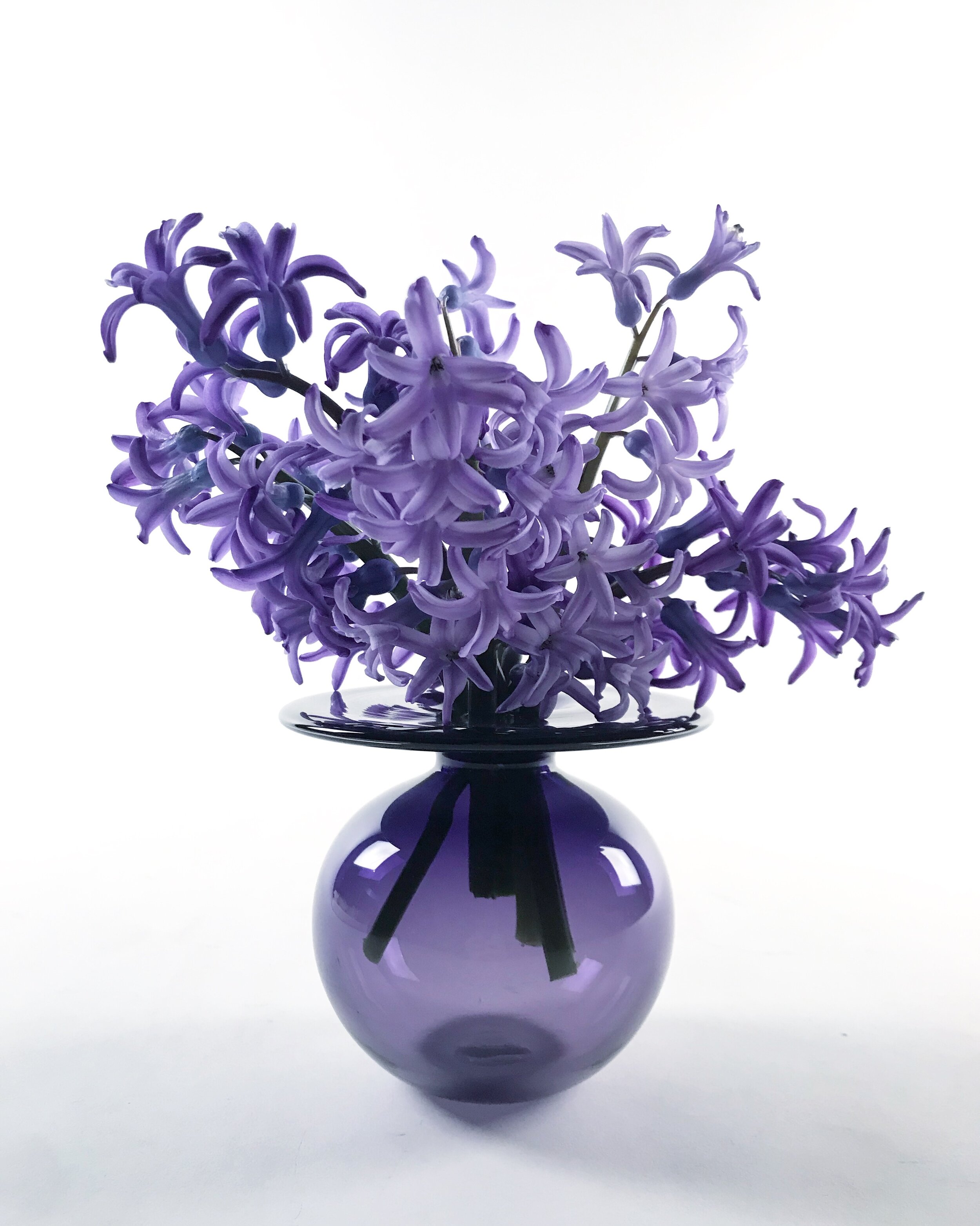 Single Flower Vase — elizabeth lyons
