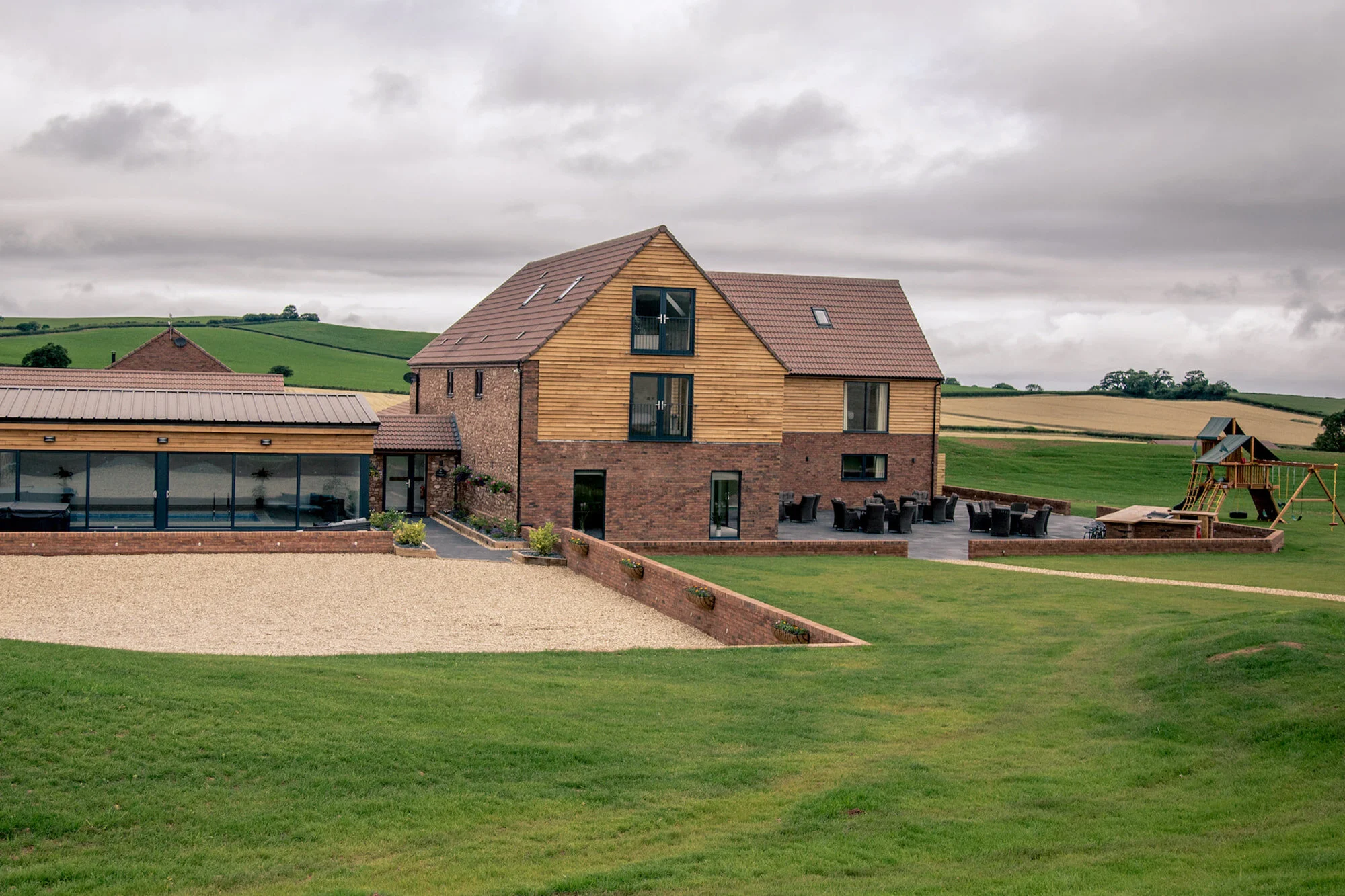 Accommodation In Quantock Lakes | Award Winning Barn Wedding Venue in ...