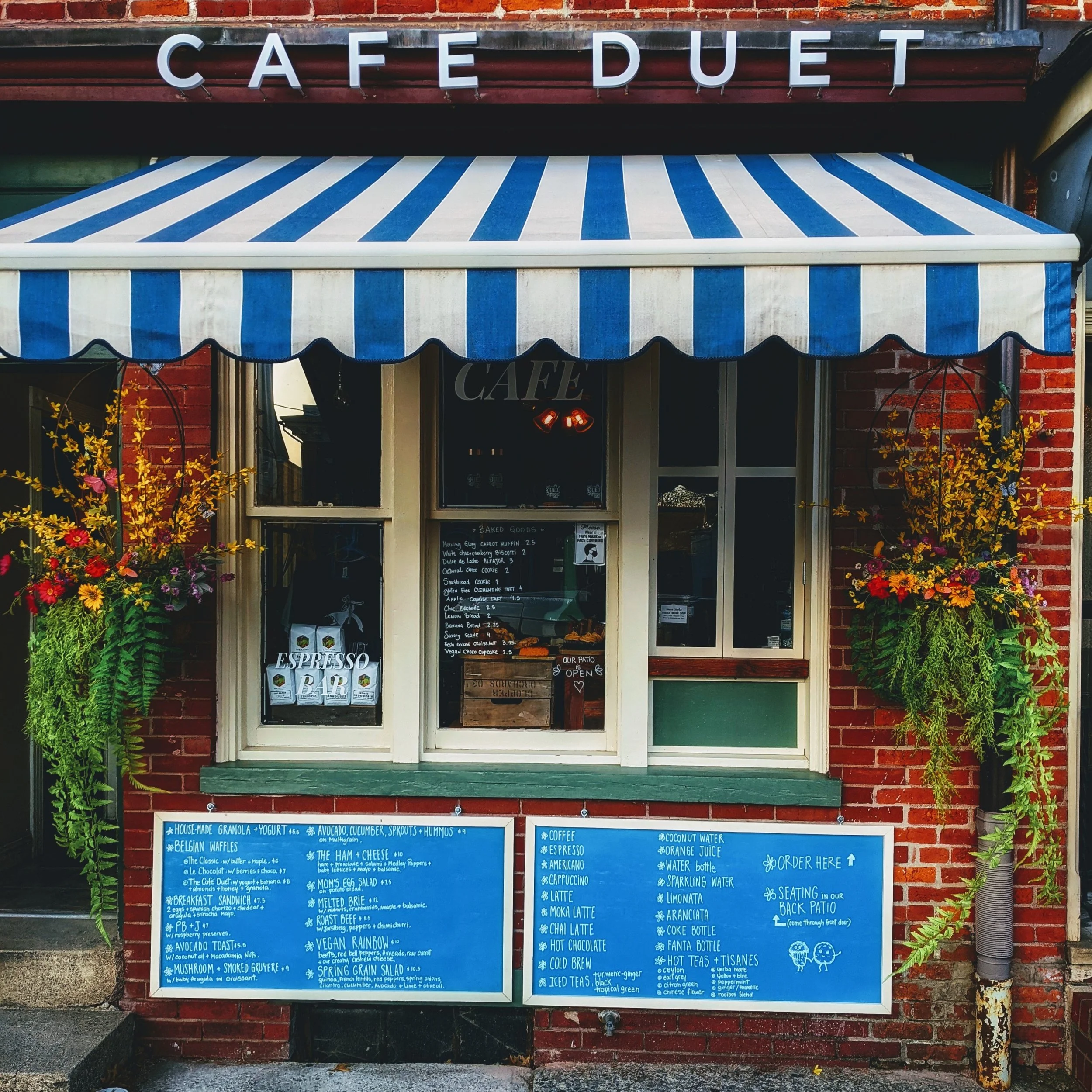 Cafe Duet